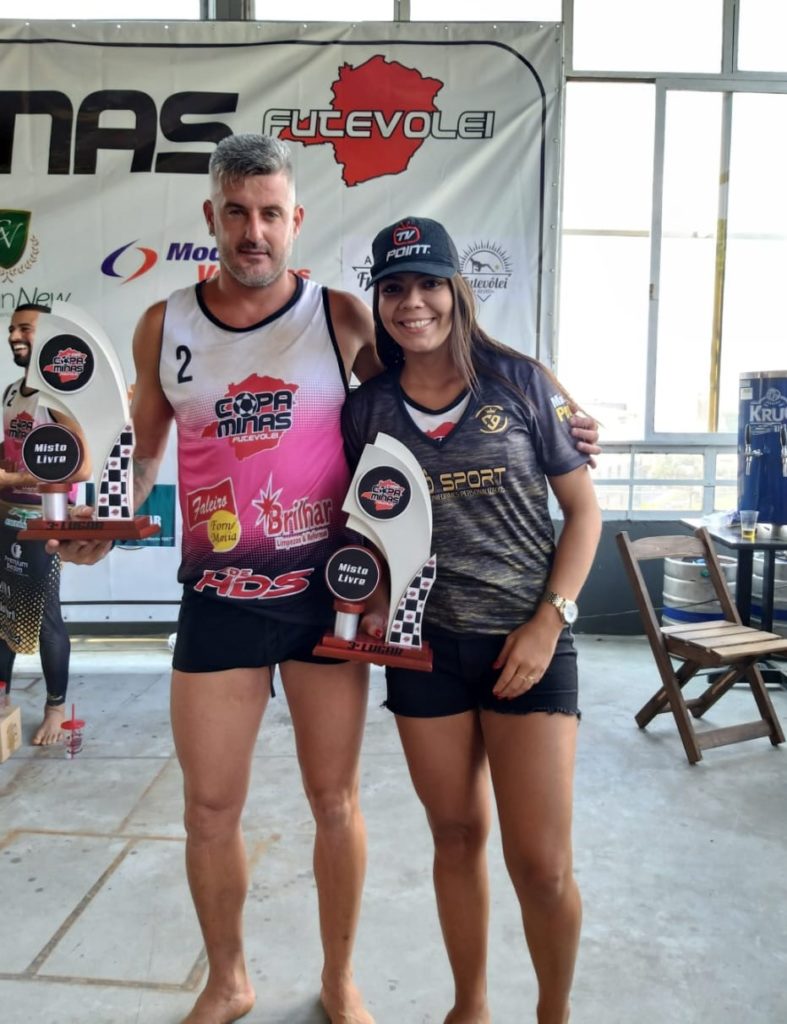 Jogadora Montes Clarense De Futevolei Conquista Titulo Mineiro Sporte7
